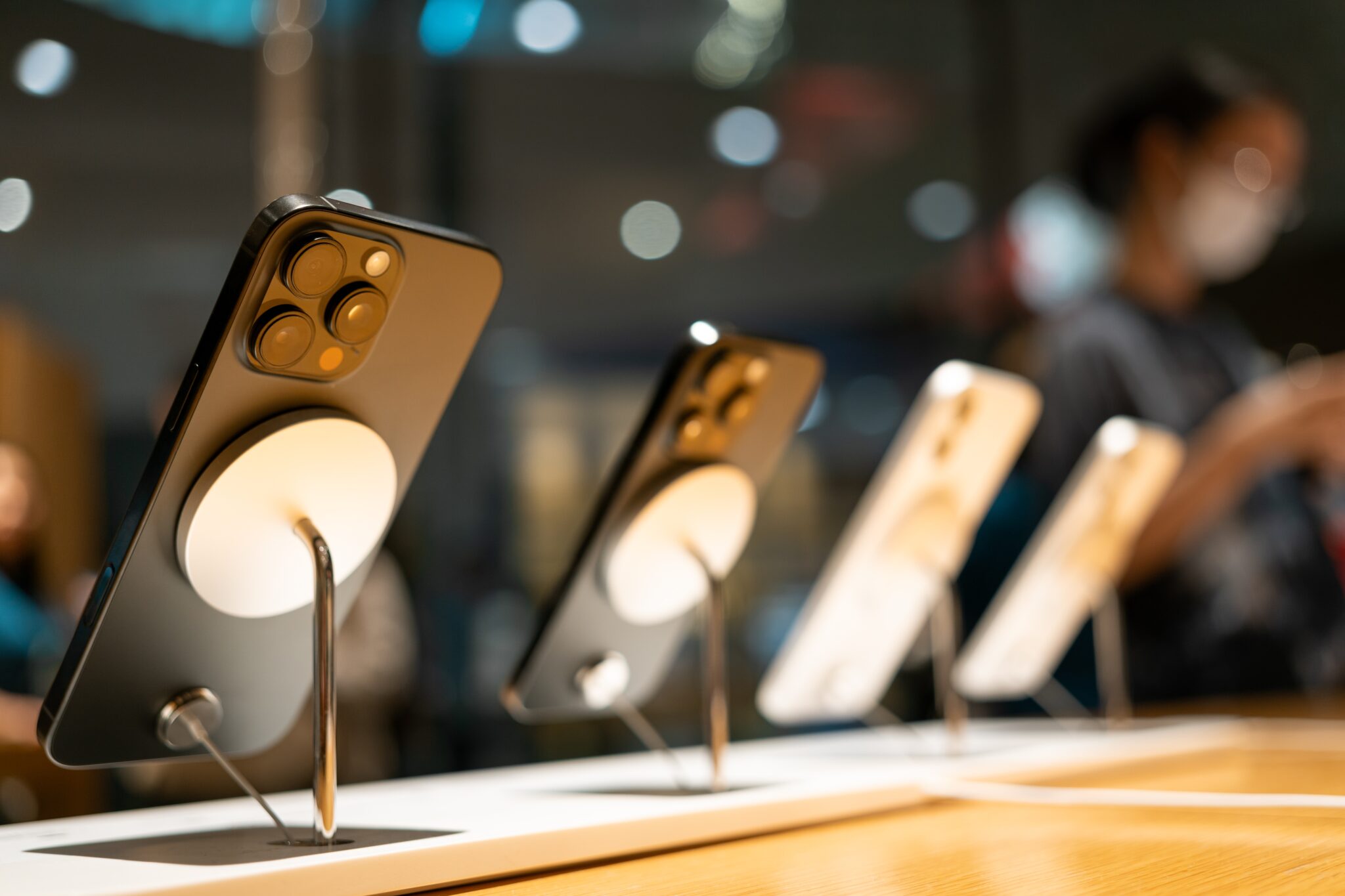 📱 Compare All iPhone Models & Explained in Detail (2024)